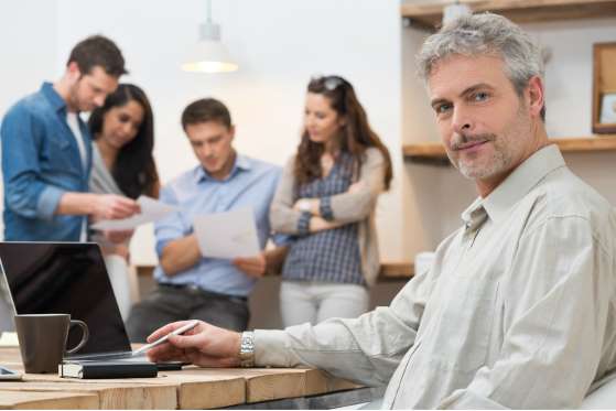 10 sinais de que você é mais inteligente que o seu chefe